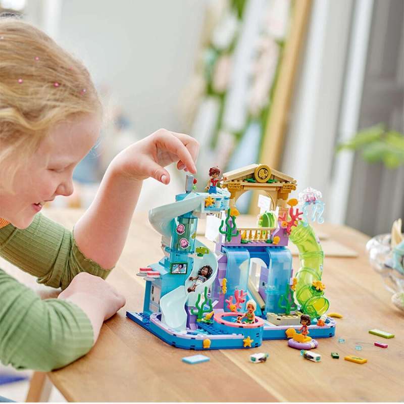 Promo Lego Friends 42630 Heartlake City Water Park Splash Spin And ...