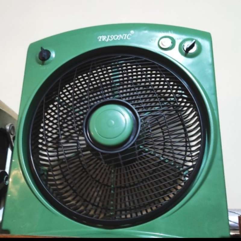 Promo Kipas Angin Kotak/box Fan 12 Inch + Timer Trisonic Murah Bagus ...