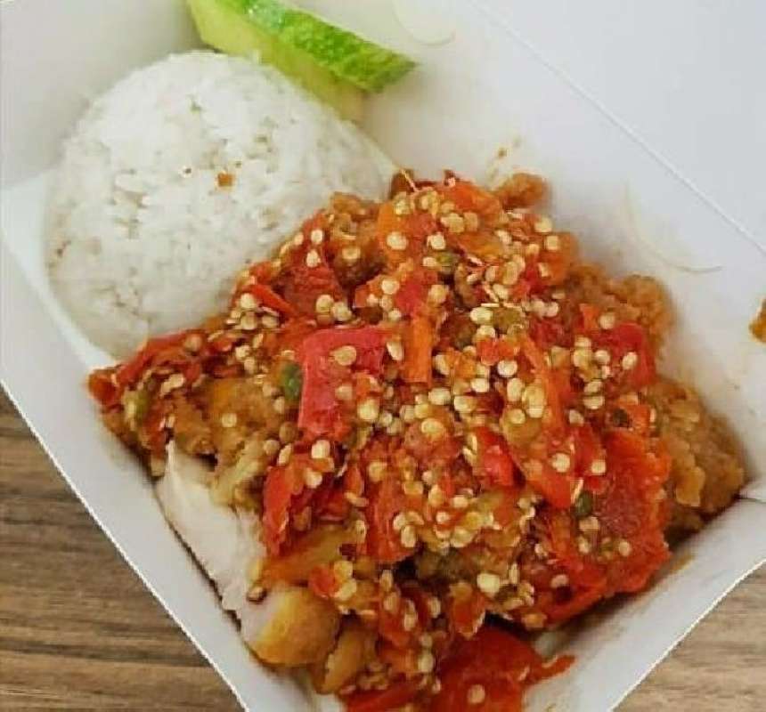Jual Nasi Box Paket Ayam Geprek Crispy Halal Di Seller Onanama Kitchen