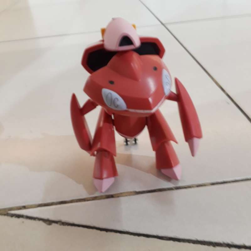 Promo figure pokemon genesect original dari takara tommy pakai batre ...