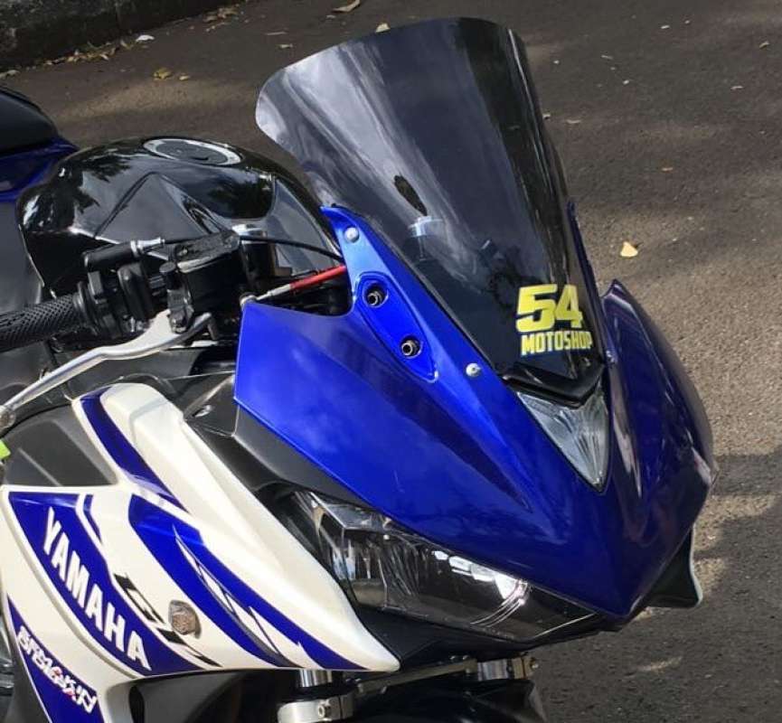 Yamaha R25 Racing Blue