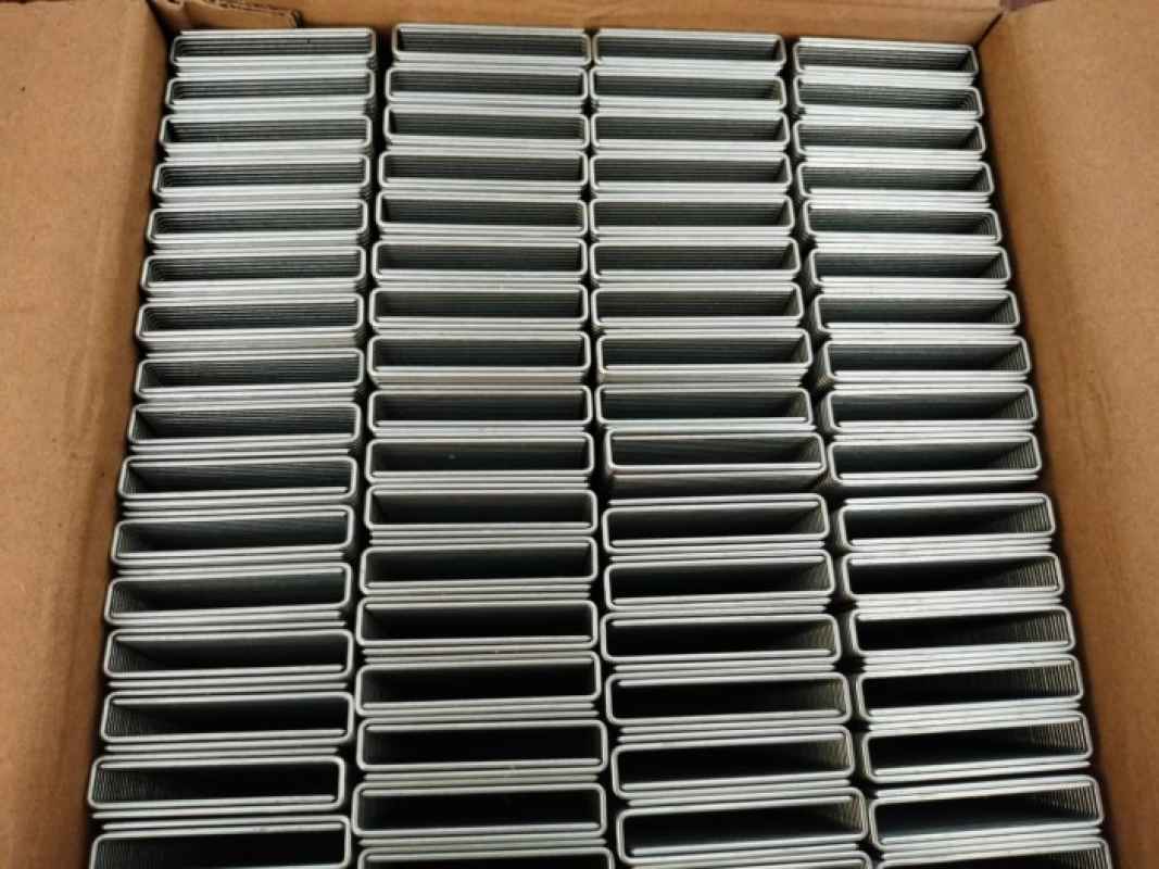 Jual Isi Staples Tembak (u) N21,50 Mm Di Seller Toko Mesin Dan Paku ...