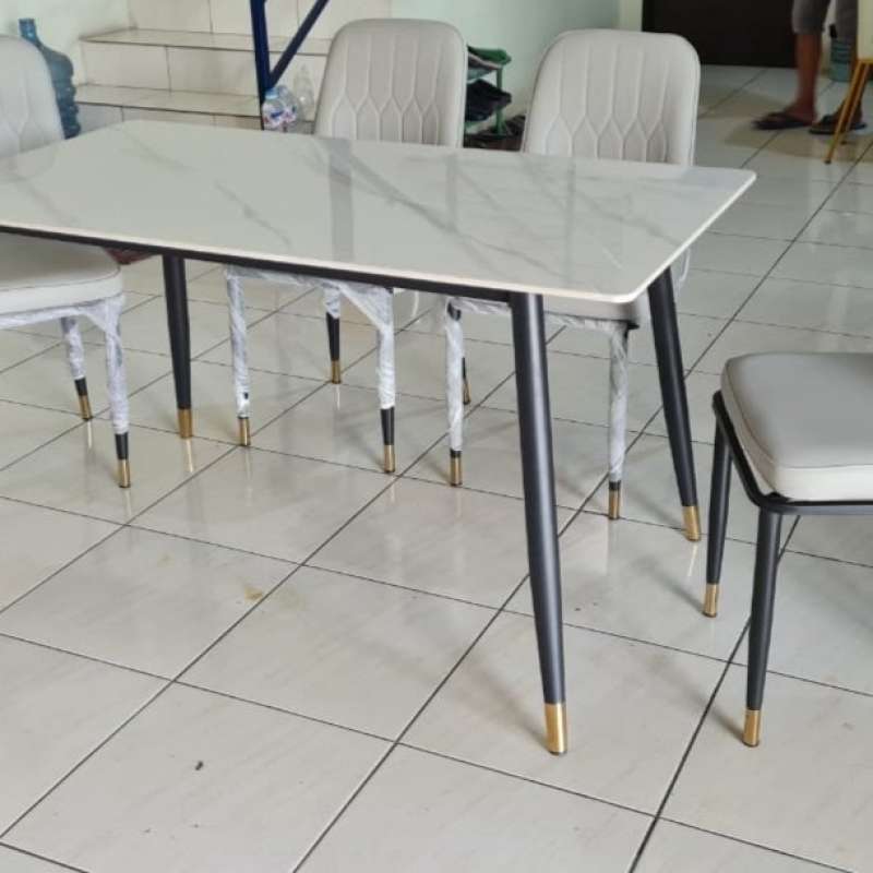 Promo meja makan kaki besi daun meja keramik+4 bh kursi mkn besi Diskon ...