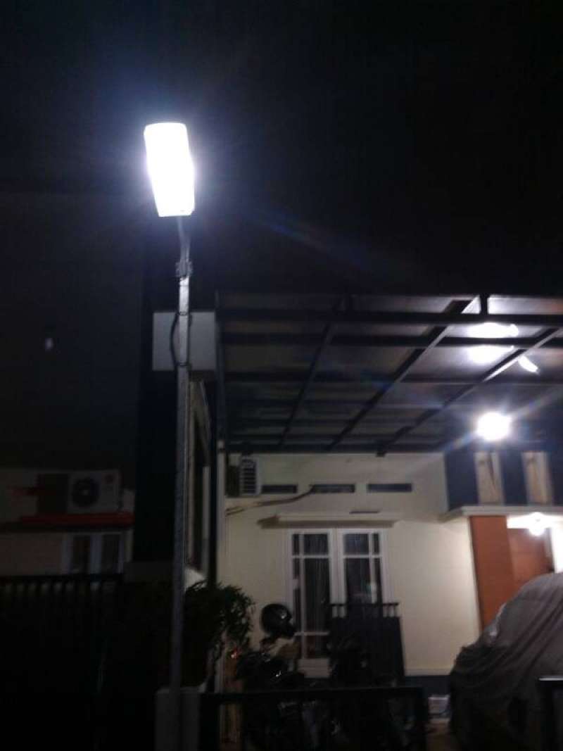 Promo KAP LAMPU PJU SOLAR SEL MINI LENGKAP DG LAMPU DC 12V 5 WATT ...