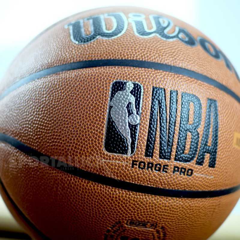 Jual Bola Basket Wilson Nba Forge Pro Indoor / Outdoor Size 7 - Brown ...