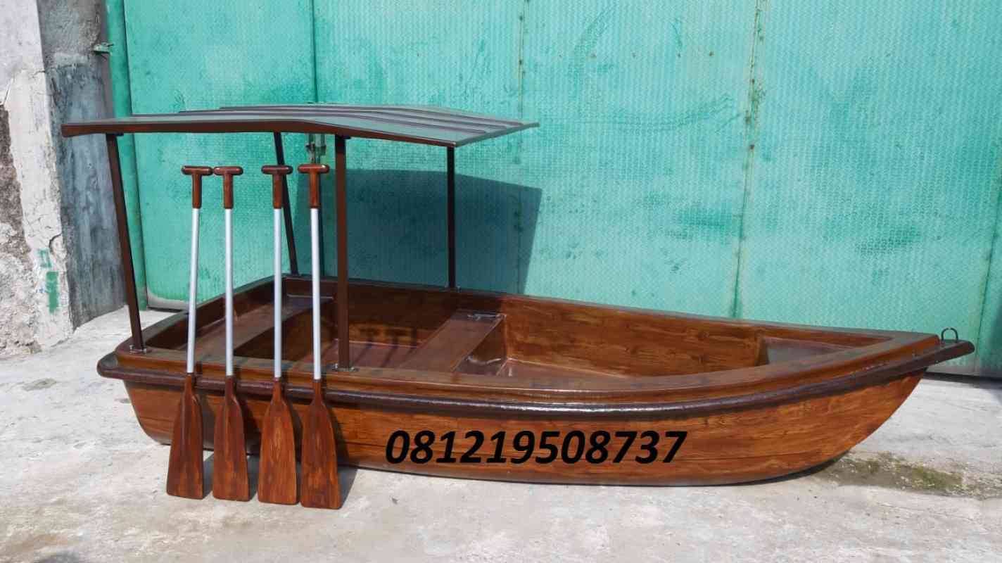 Jual Perahu Sampan Kpasitas 5 Orang Model Kayu/perahu Sampan Castem ...