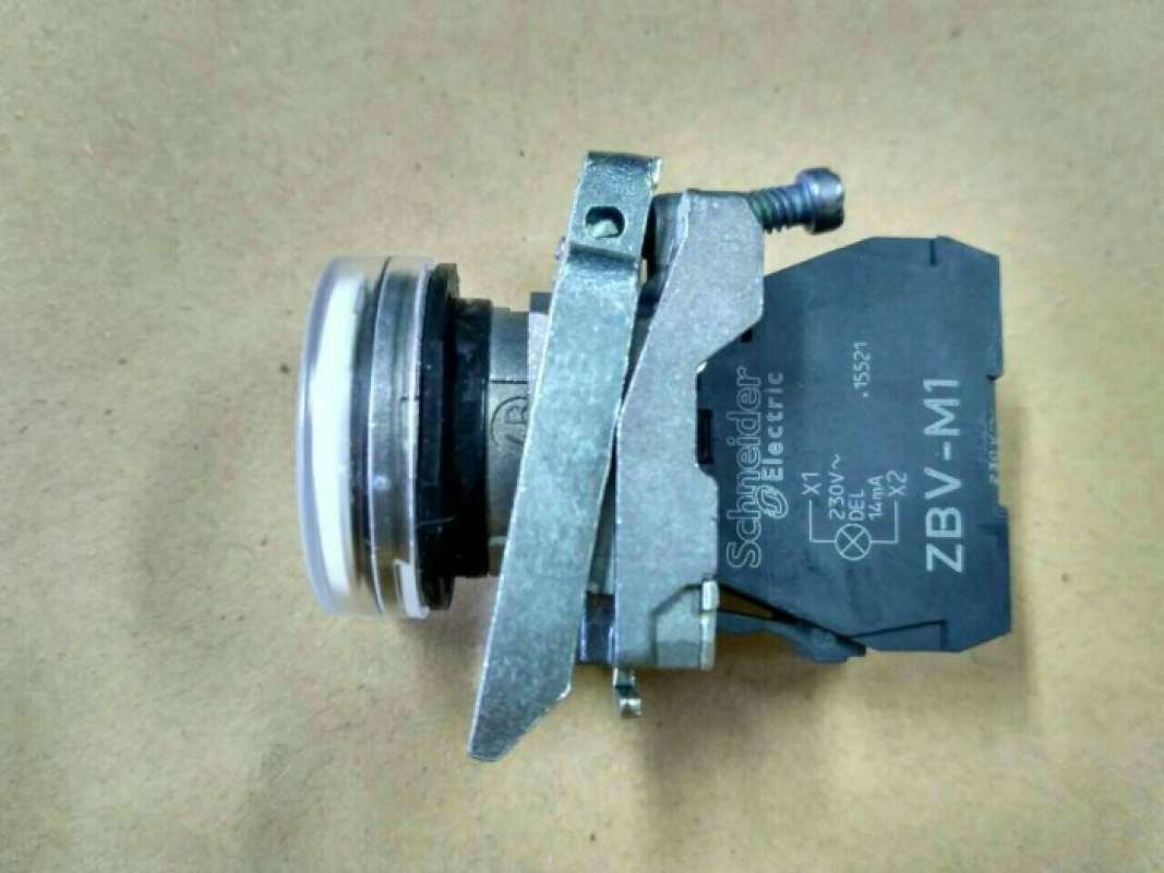 Promo Schneider Pilot Lamp Besi Xb4bvm1 Putih Diskon 23% Di Seller ...