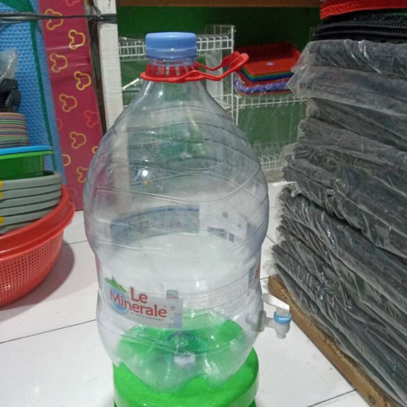 Jual galon mineral,galon air 15 ltr,galon untuk mencuci tangan di ...