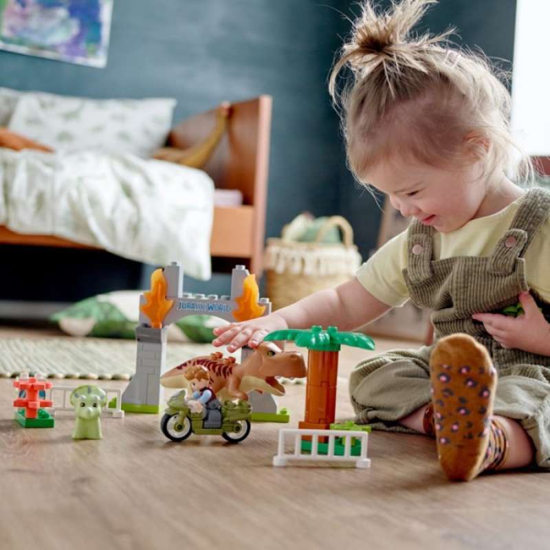 Promo LEGO DUPLO 10939 T. Rex and Triceratops - Jurassic World ...