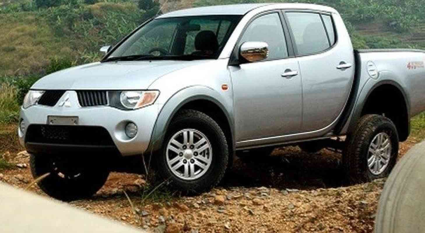 Jual Brake Master Rem Central Mitsubishi Triton 2009-2015 Mn102440 ...