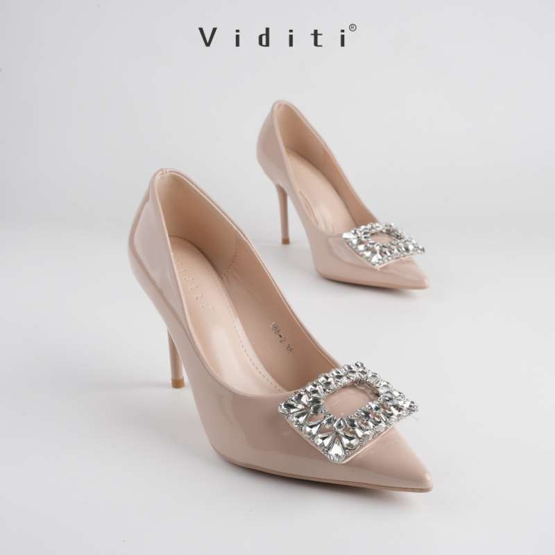 Tinggi Sepatu Boda