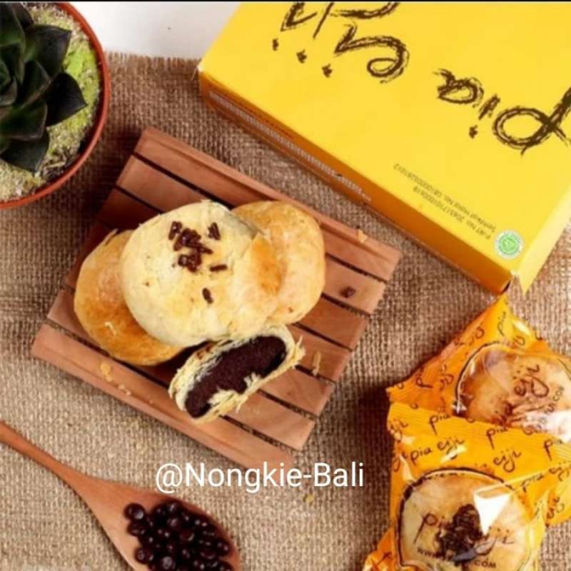 Promo Pia Eiji Khas Bali Isi 8 Pcs Rasa Coklat Diskon 23% Di Seller ...