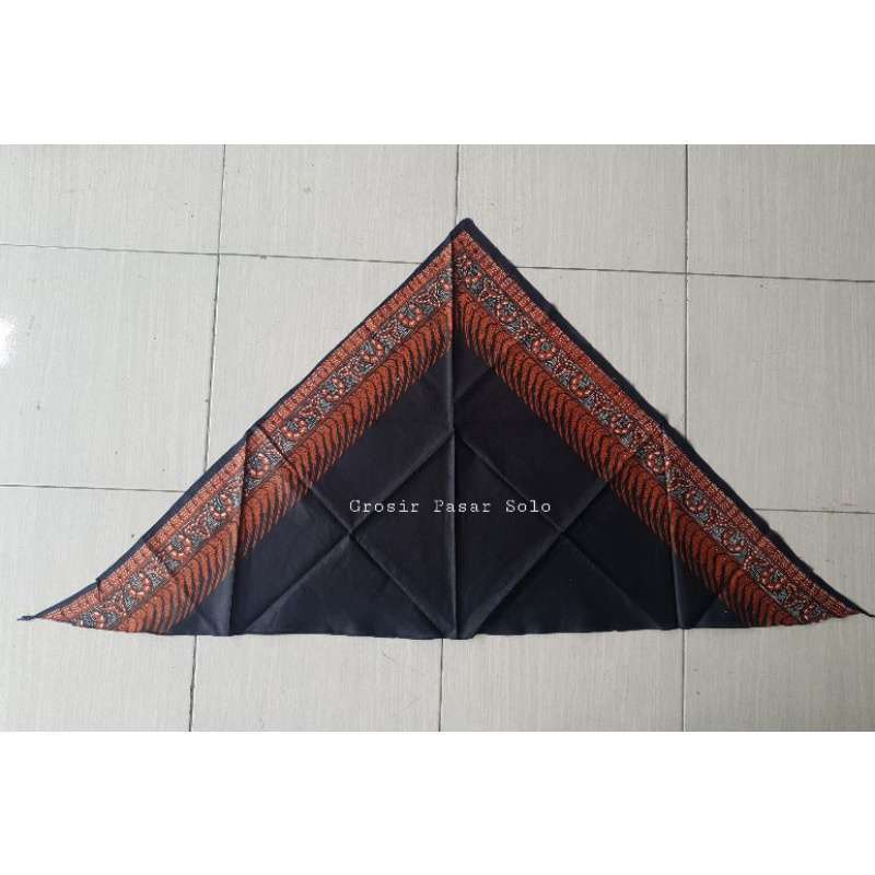 Jual Iket Segitiga / Iket Segitiga Jawa / Iket Udeng Segitiga Banyak ... Jual Iket Segitiga / Iket Segitiga Jawa / Iket Udeng Segitiga Banyak ...