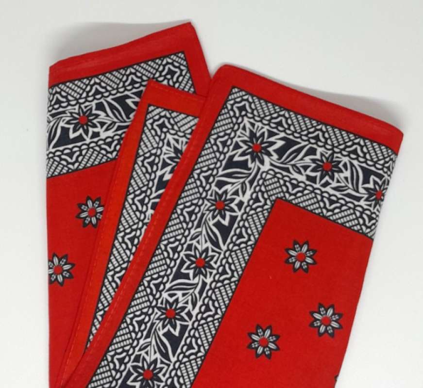 Jual Lenso Adat Dutch Handkerchief Saputangan Belanda, Khusus Kota ...