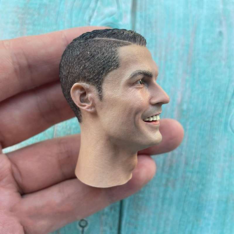 Jual Promo 16 Scale Cristiano Ronaldo Cr7 Smile Face Head Sculpt Model ...