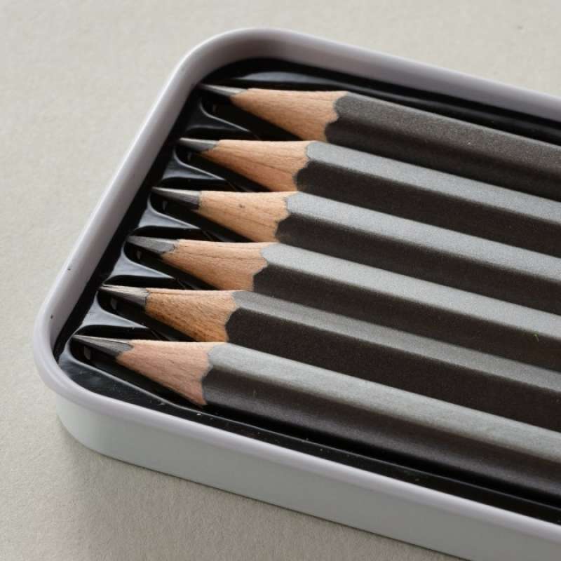 Jual Derwent Academy Sketching Pencil Set Metal Tin Pensil Sketsa Gambar - Set 12 Di Seller ...