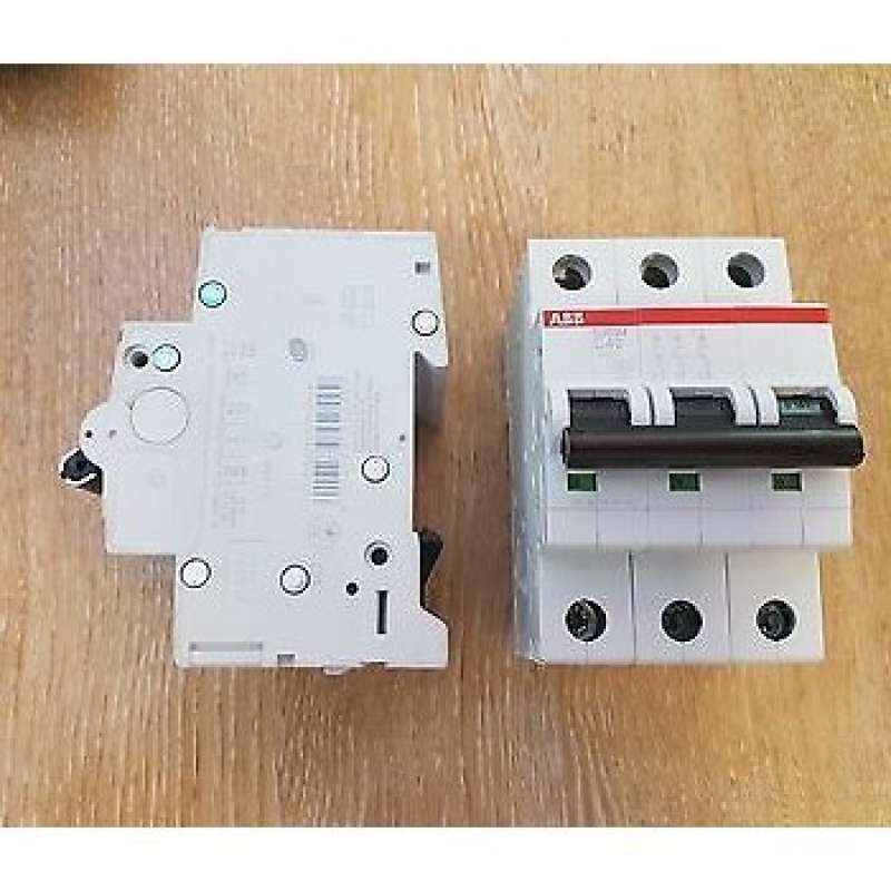 Jual Abb - S203m-c40 Miniature Circuit Breaker - 3p - C - 2cds273001r0404 Di Seller Toko Aksel ...