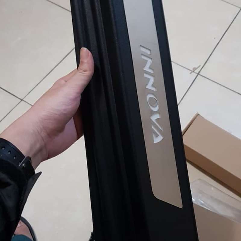 Promo New Sillplate Sil Plate Sill Plate Samping Innova Reborn Lampu ...