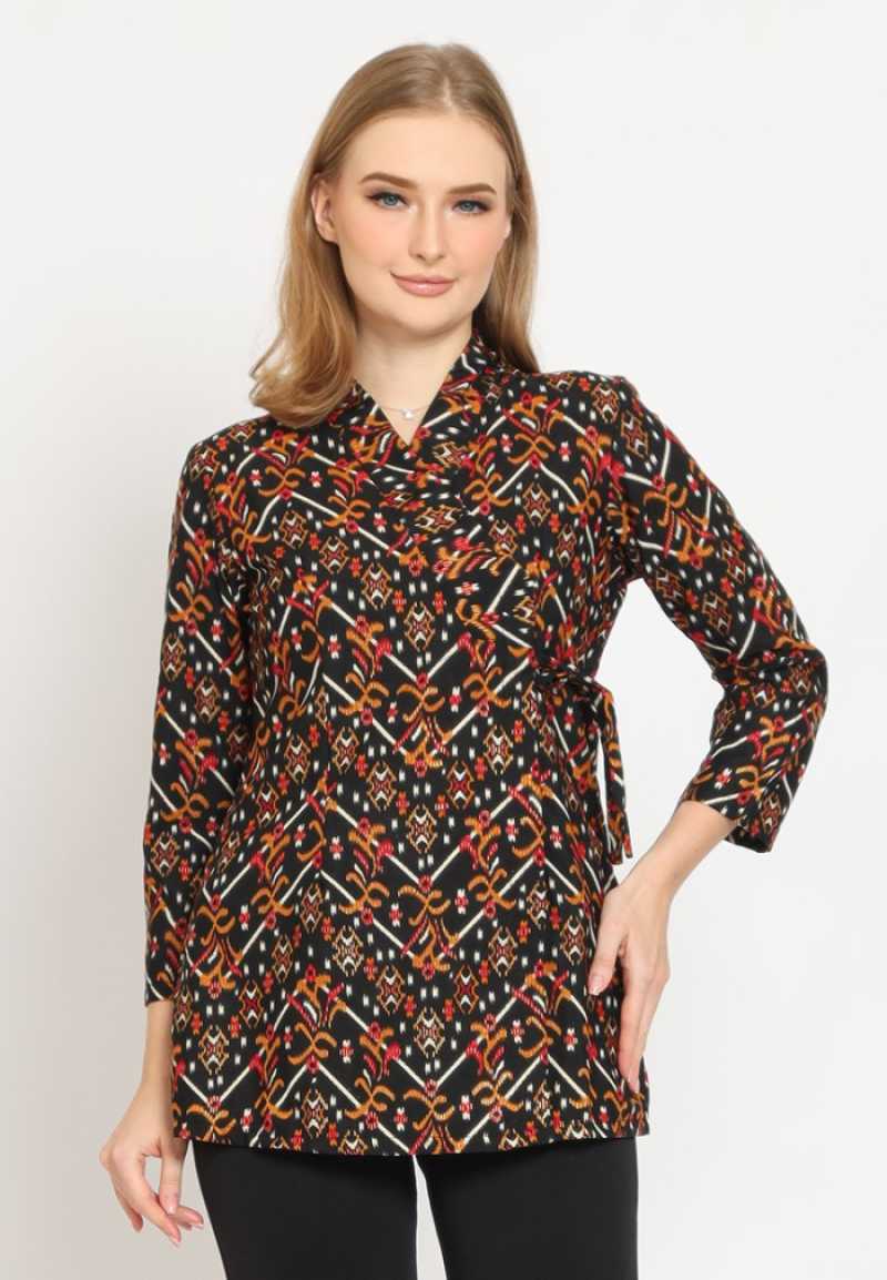 Jual Adikusuma By Arjuna Weda Blouse Batik Modern - Hitam - Xl Hitam Di ...
