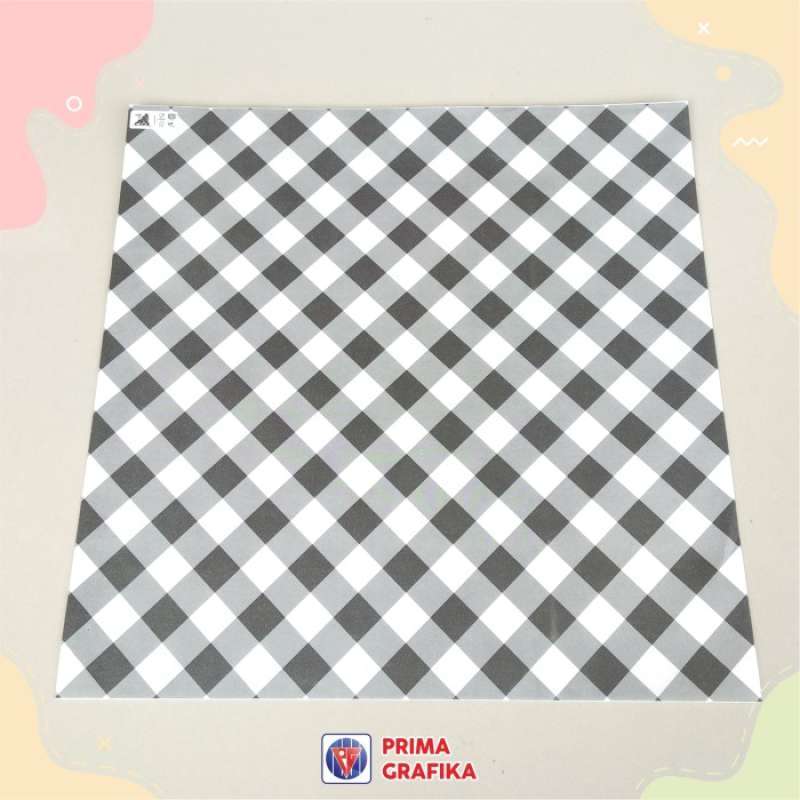 Jual Ready Stock Kertas Roti Motif Kotak-kotak Foodgrade - Wrap Paper ...