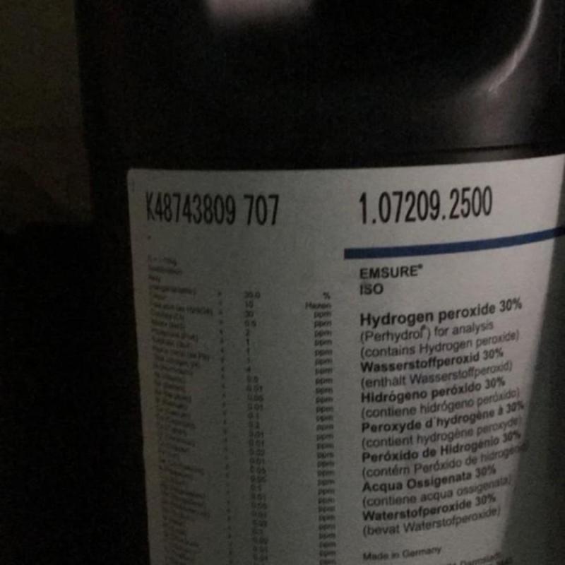Jual Hydrogen Peroxide 30% Merck 2,5 Liter Di Seller Hk Chemicals - Hk ...