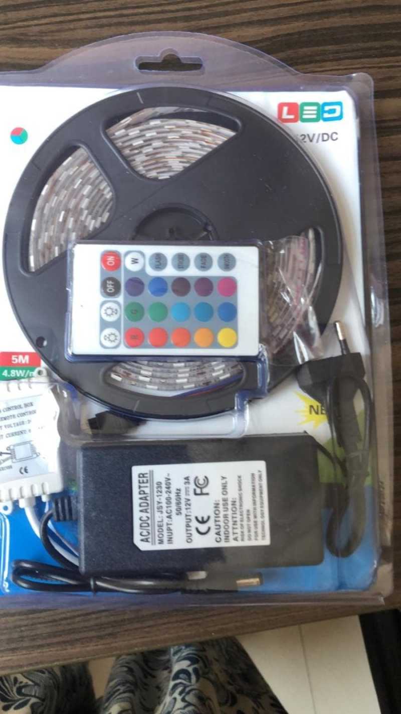 Promo Lampu LED Strip 5050 RGB IP45 12V 5M Plus Remote Module 220V ...