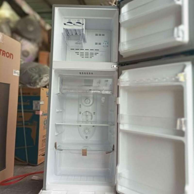 Jual Kulkas 2 Pintu Polytron Anti Bunga Es Di Seller Ud. Lancar Jaya ...