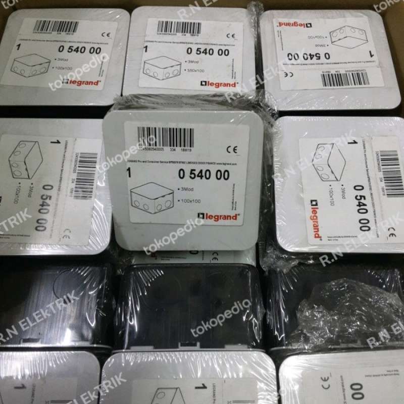 Promo Inbow Dus Stopkontak Lantai Legrand 3 Modul 054000 / Inbowdus ...