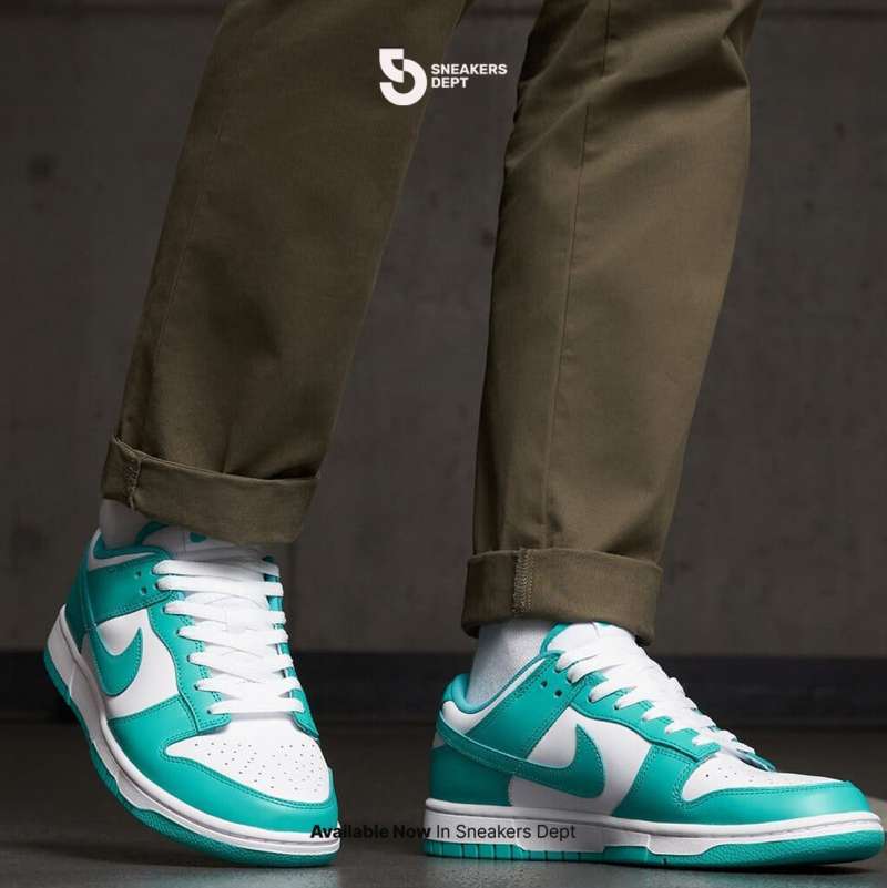 Promo Sepatu Sneakers Unisex Nike Dunk Low Retro Bttys Dv0833101 ...