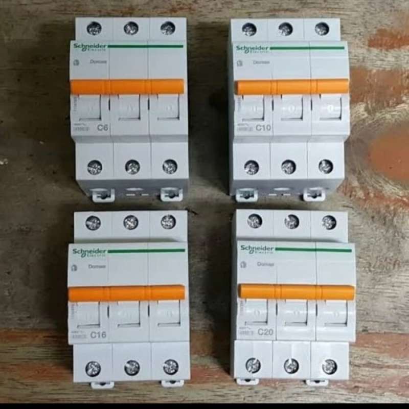Promo Mcb Schneider 3p 3phase 40a 40 Ampere - Tuas Orange Schneider ...