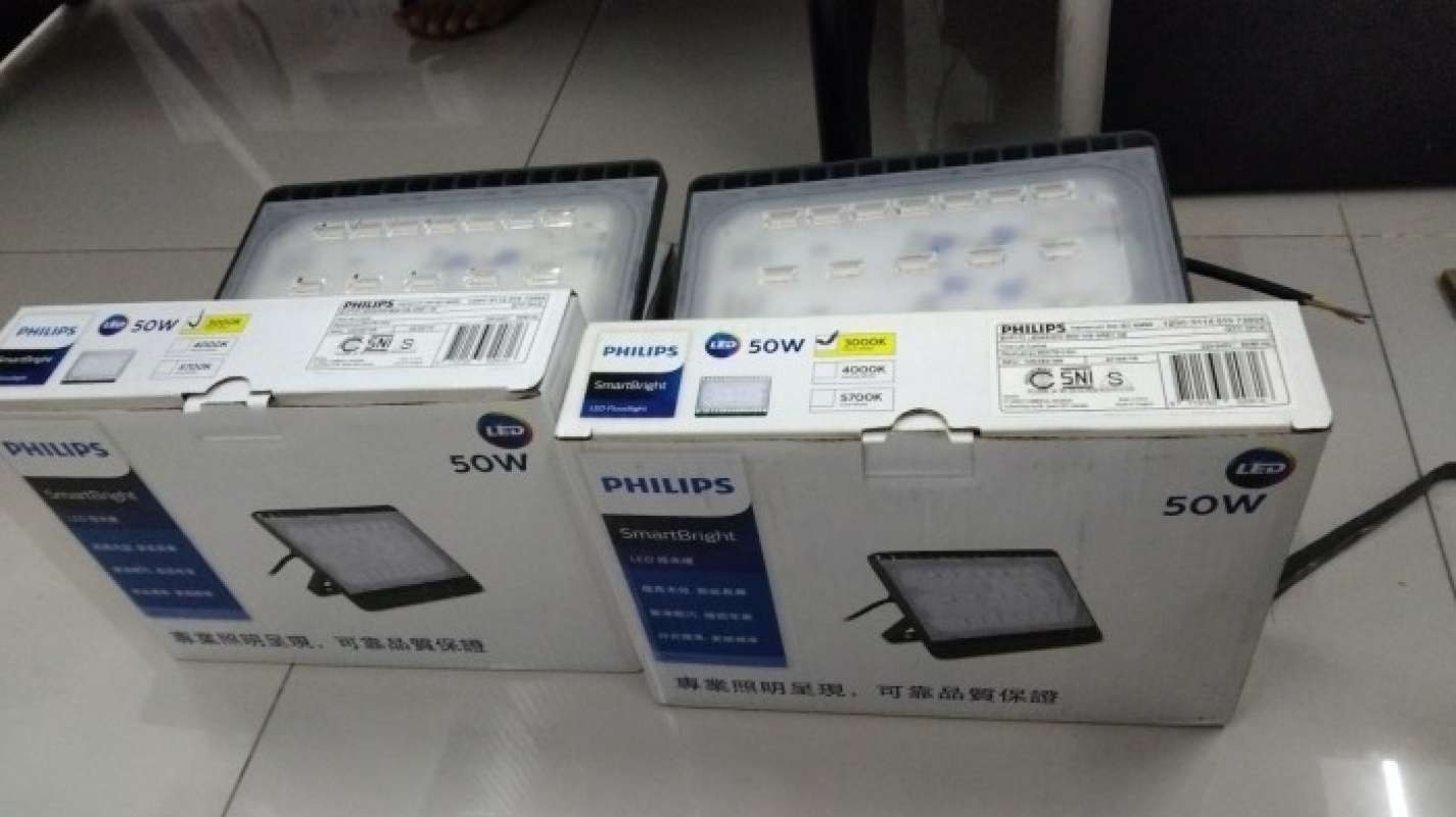 Promo Lampu Sorot Led Philips Bvp172 50 Watt Warm White Diskon 33% Di Seller Azzana Storee ...