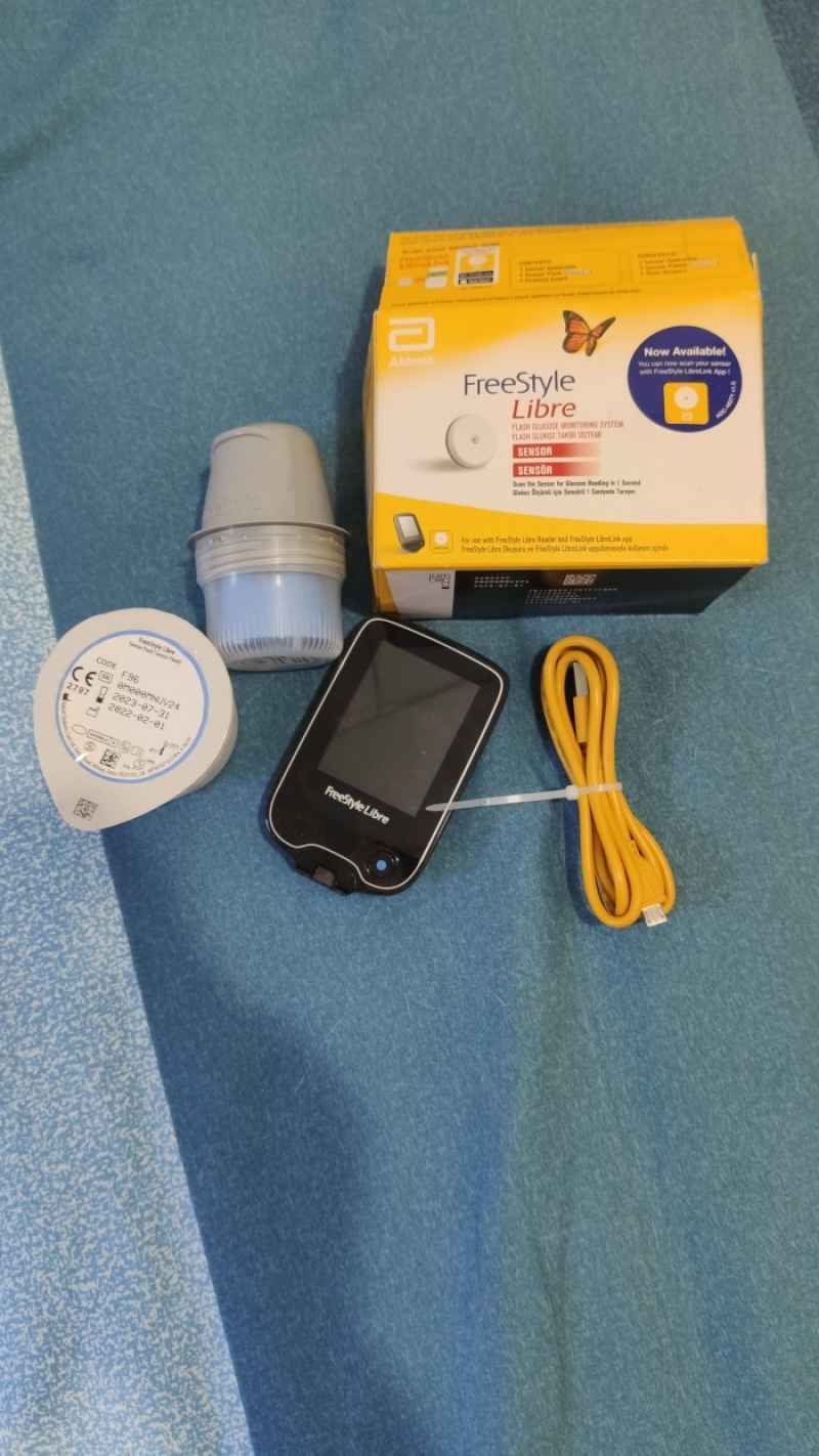 Jual Abbot Freestyle Libre Reader Continuous Glucose Monitoring Di Seller Velvet Store