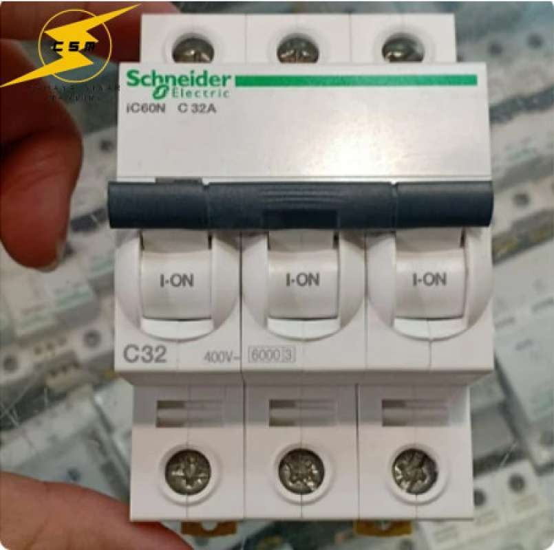 Jual Mcb Schneider Ic60n 3p 32a 3phase 3pull 3 Phase 32 A A9f74332 3 P Di Seller Shin Store ...