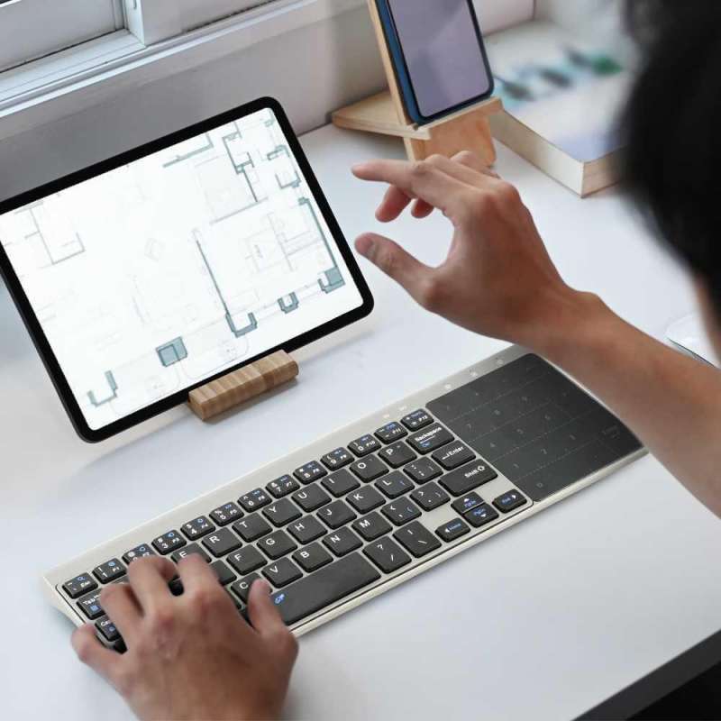 Jual Qxuz Keyboard Wireless Qwerty Dengan Touchpad 2.4 Ghz Jp136g ...