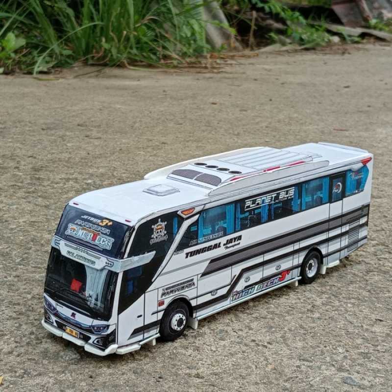 Promo Papercraft Bus Tunggal Jaya Onepiece Diskon 23% Di Seller Emerald ...