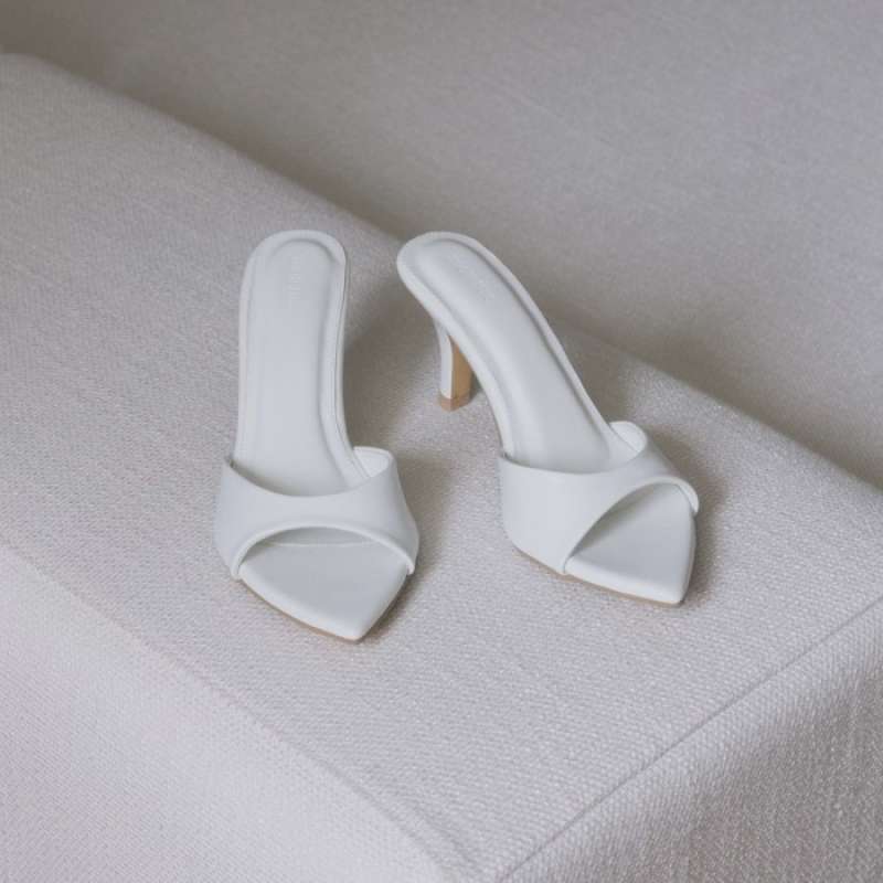 Jual On-point Heels - Monrue Store - Ivory 41 Di Seller Sangninja ...