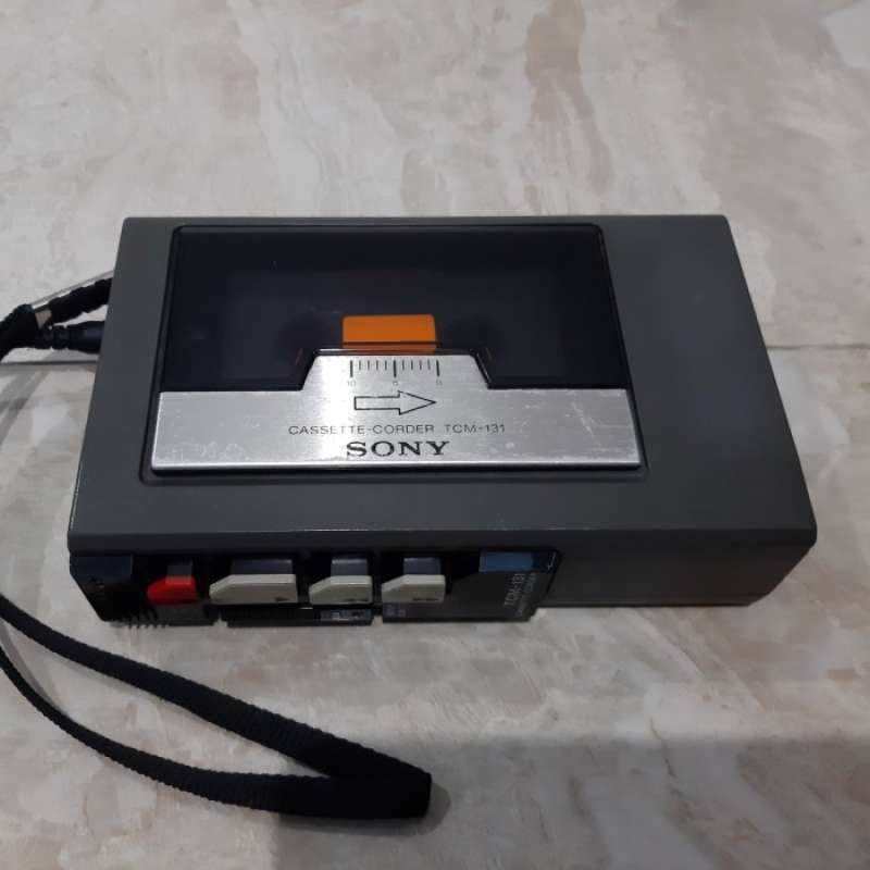 Jual Sony Walkman Tcm-131 Casette Corder Hidup Adaptor Antik Murah Rare ...
