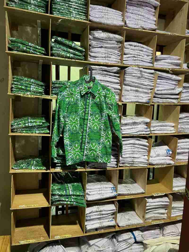 Jual Batik Sd Lengan Panjang - Sekolah Islam Al Azhar Ypi - No. 12 Di ...