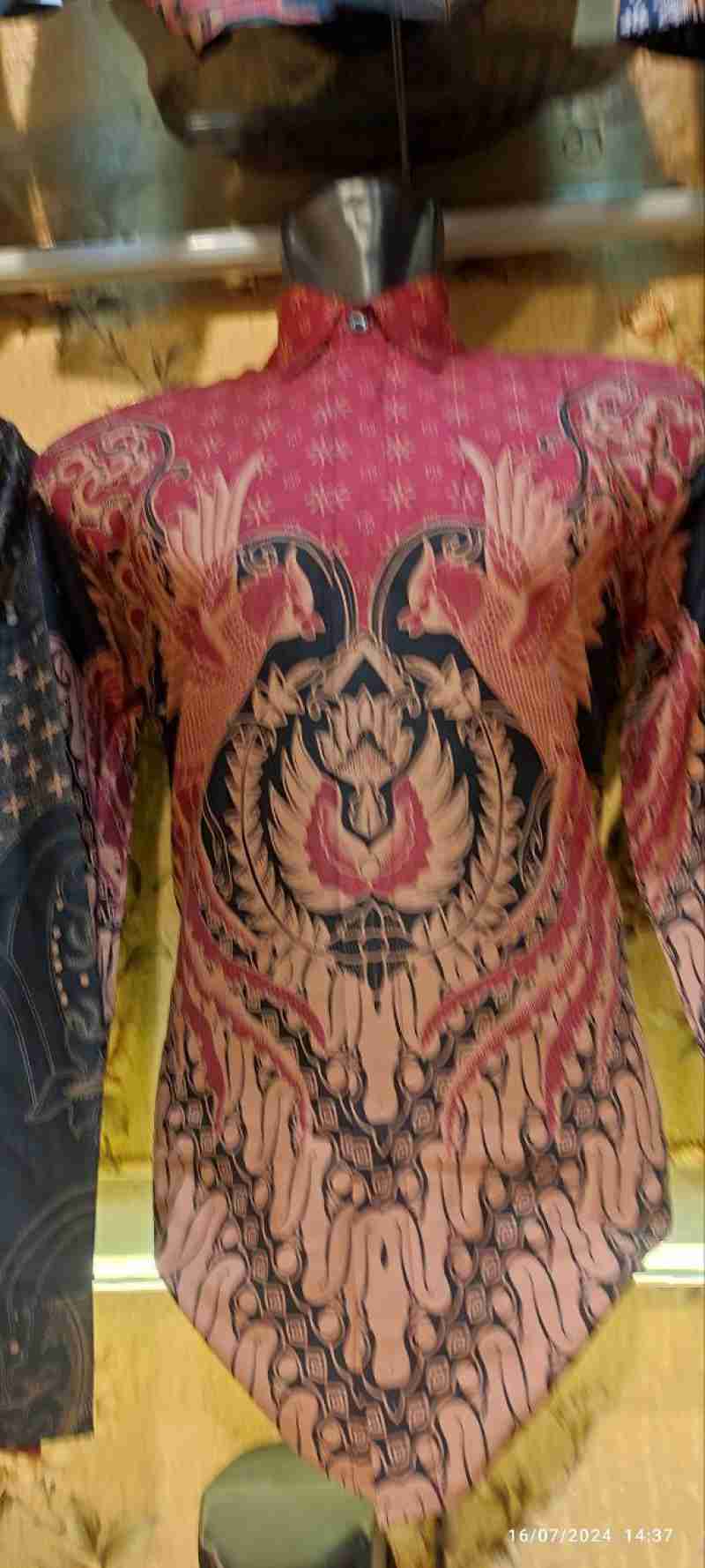 Jual Batik Bagus Kemeja Batik Pria Lengan Panjang Solo Lapis Furing ...