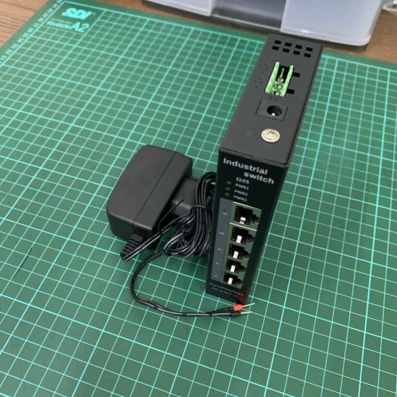 Promo Din Rail Ethernet Switch 10/100Mbps - 5 port RJ45 + PSU ...