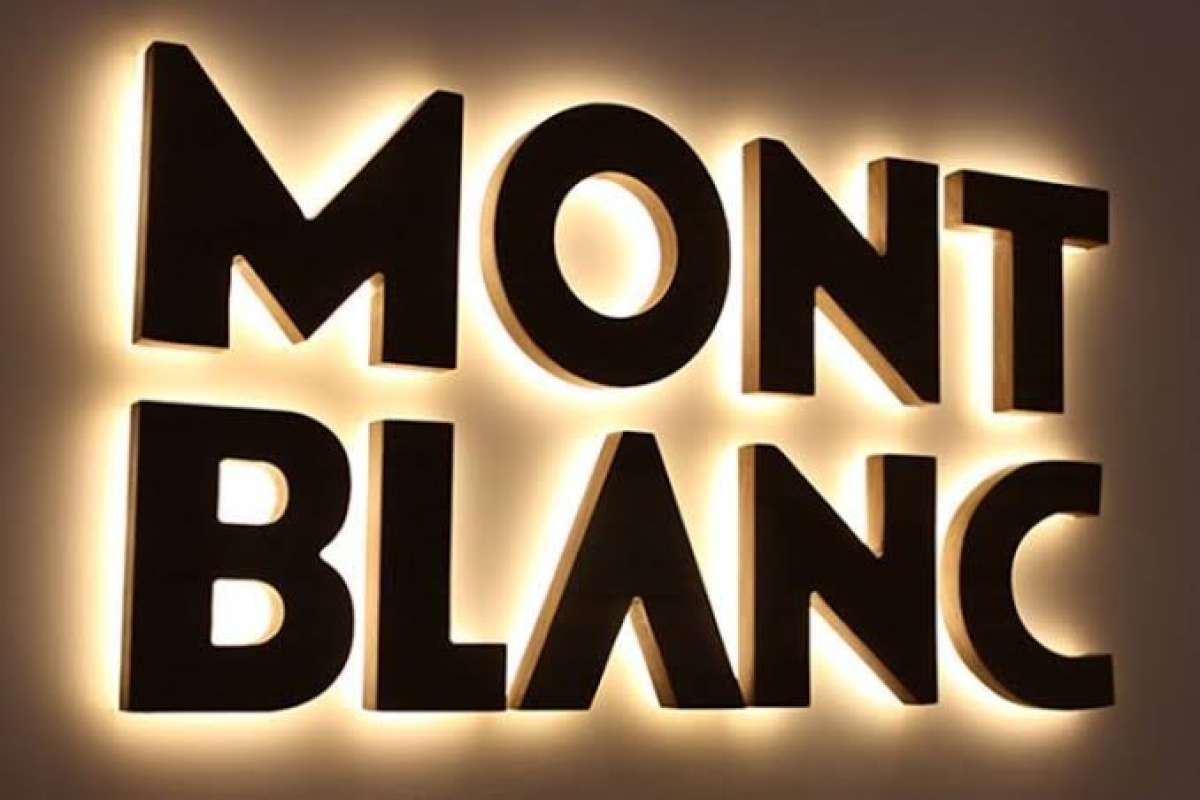 Promo Tulisan Huruf Akrilik Nyala LED Neon Box Letter Huruf Timbul 5 ...