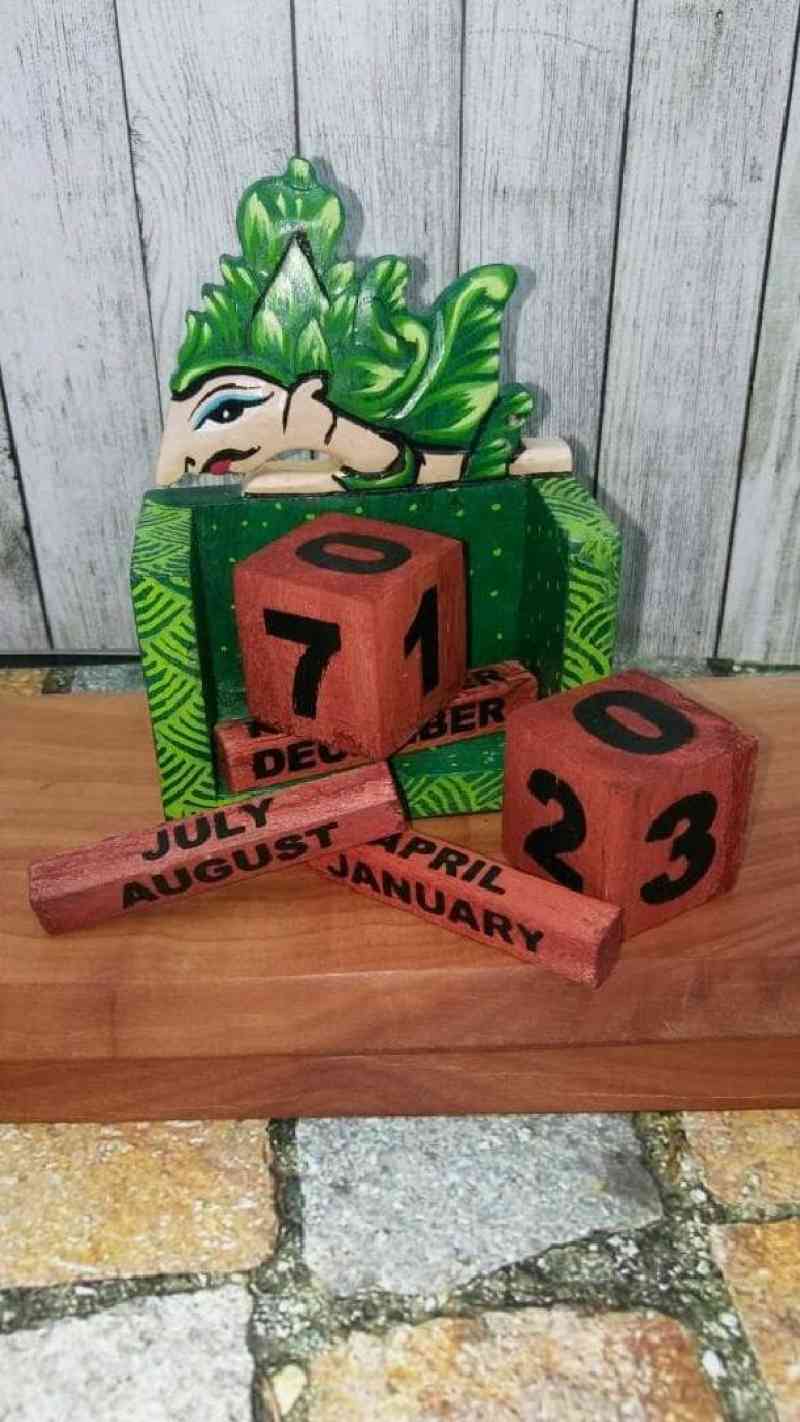 Jual Kalender Wayang Lukis ( 03-1153 ) Kalender Kayu Wayang Di Seller ...