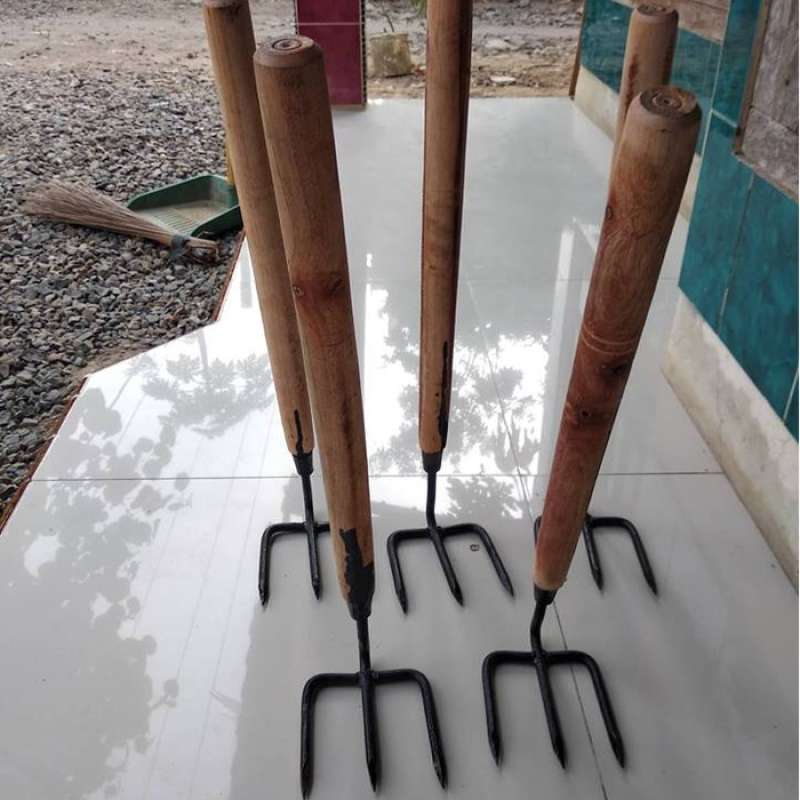 Jual Garukan Garpu Besi 💯 Harga Murah & Kualitas Terbaik Juni 2025