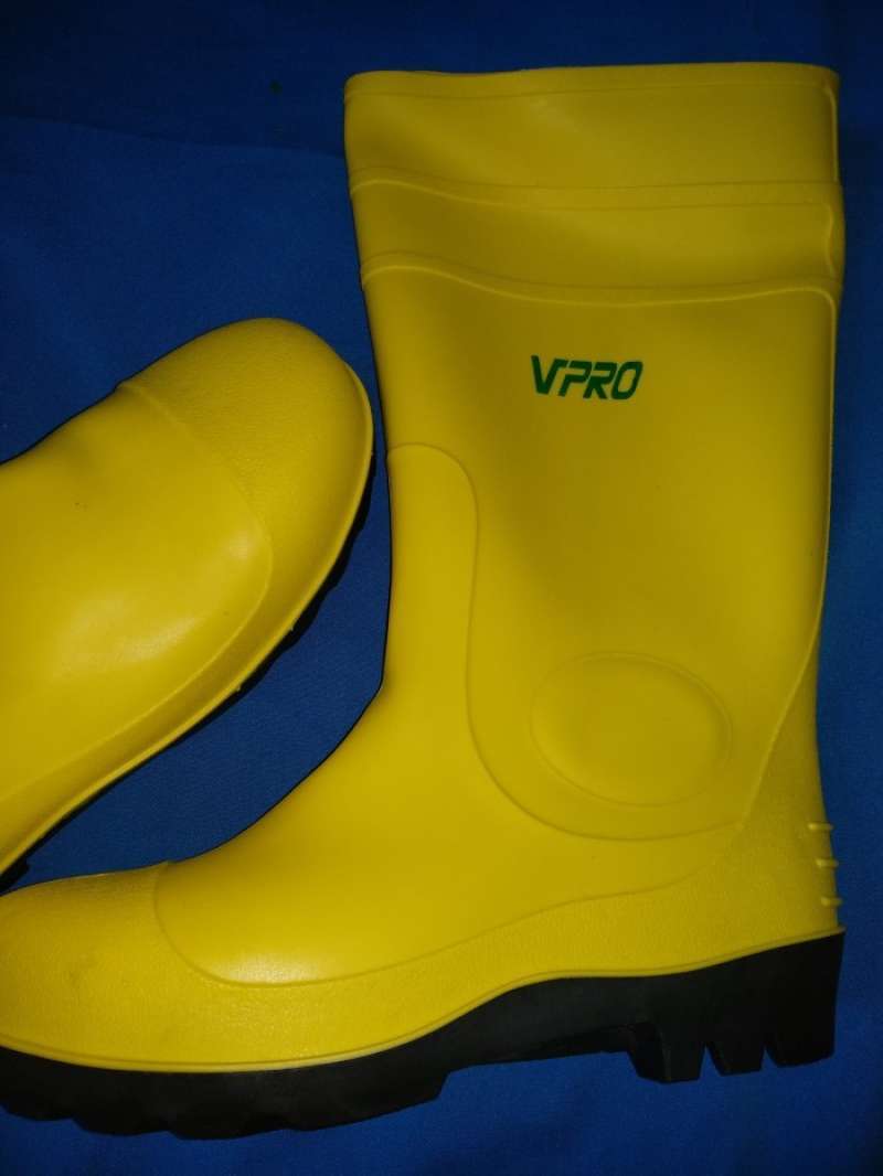 Promo Sepatu Pvc Boot VPRO - Sepatu Proyek Bahan Karet Ujung Besi ...