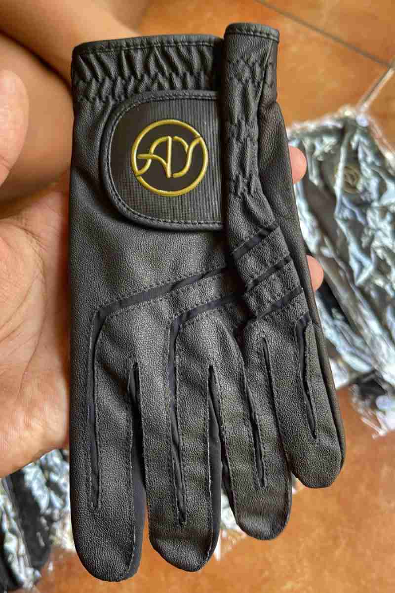 Jual sarung tangan glove golf hitam pria & wanita di Seller Cakrawala CO - Wijaya Kusuma, Kota ...