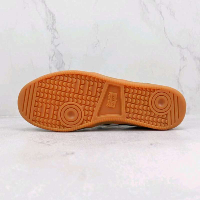 Jual Sepatu Onit Tokuten Black White BNIB di Seller ONITSUKA TIGER CITY ...