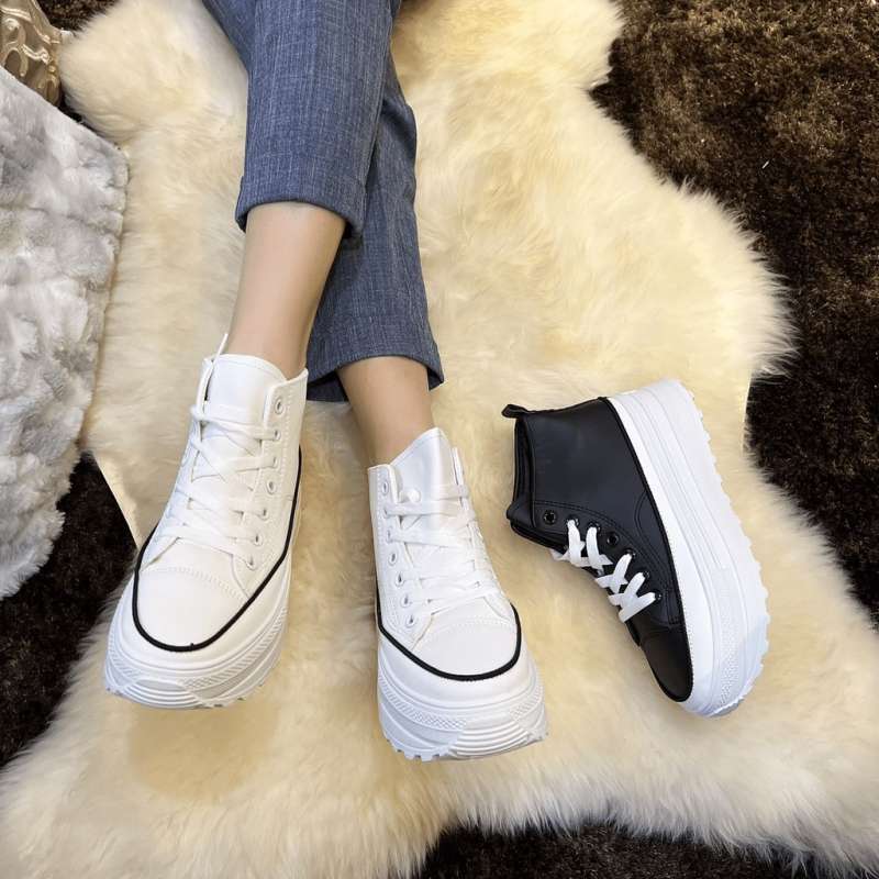 Promo Sepatu Sneakers Wanita Basic - H-2 - Black 36 Diskon 20% di ...