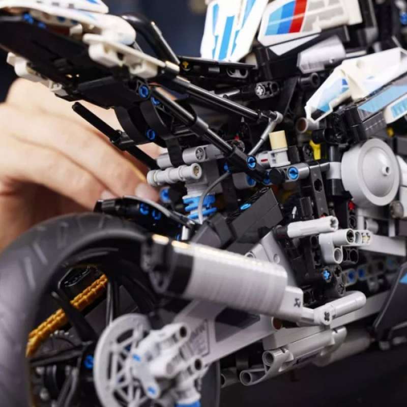 Promo Jnb No Brand Block Bricks Motor Bmw M1000rr 1:5 1920 Pcs Diskon ...