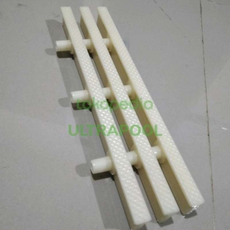 Promo Tutup Gutter Grating Grill Lebar 25 Cm X Panjang 50 Cm Diskon 9% ...