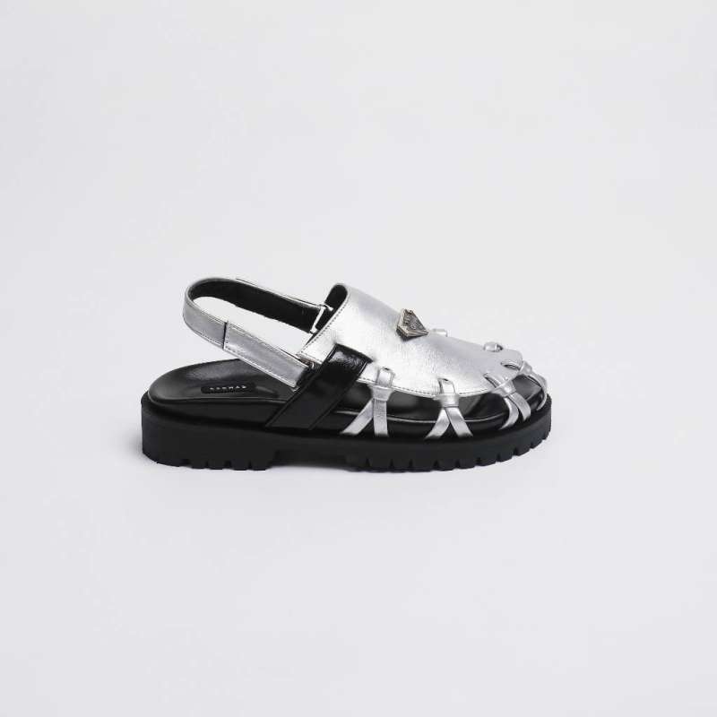 Promo Megan Silver Jakarta Vol. Ii Series Sandals By Cekhas - 39 Diskon ...